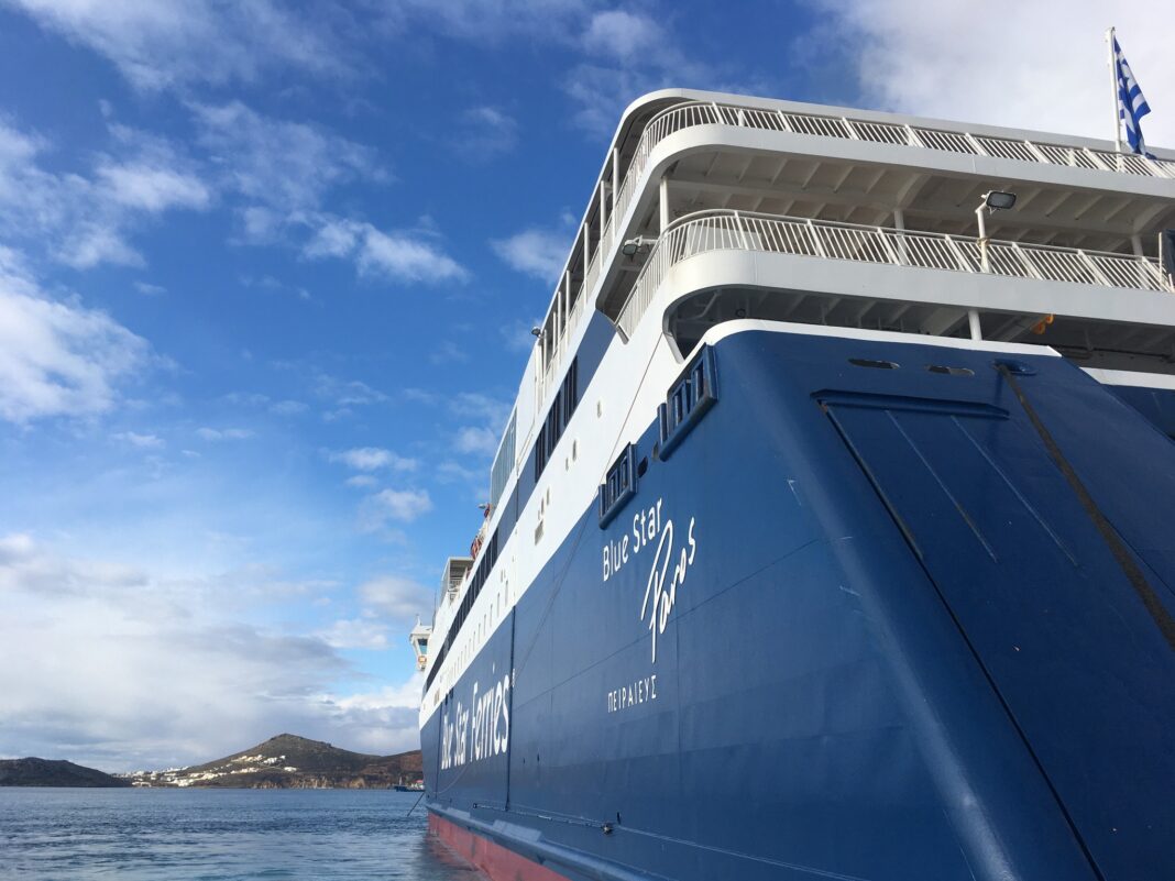 Τι αλλάζει στα δρομολόγια των πλοίων Blue Star Paros και Blue Star ...