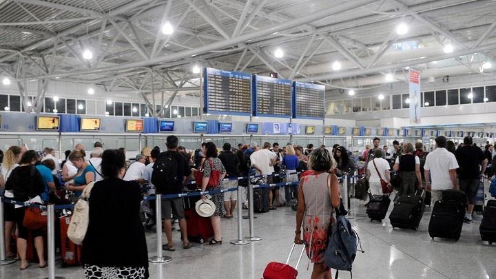 Fraport Greece: Τα αεροδρόμια που “πετάνε” και το φρένο σε Μύκονο ...